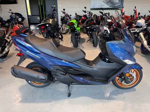Suzuki Burgman 400 Motorcycles for Sale - Motorcycles on Autotrader